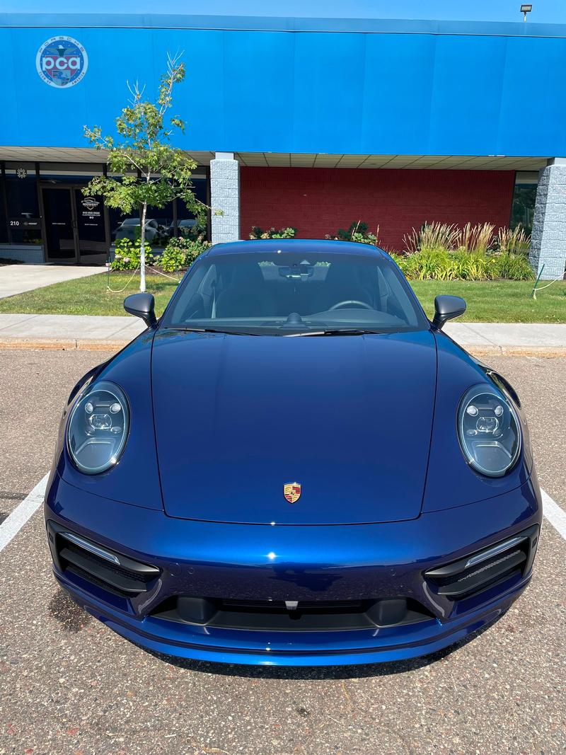 Gentian Blue Metallic | Rennbow - The Porsche Color Wiki